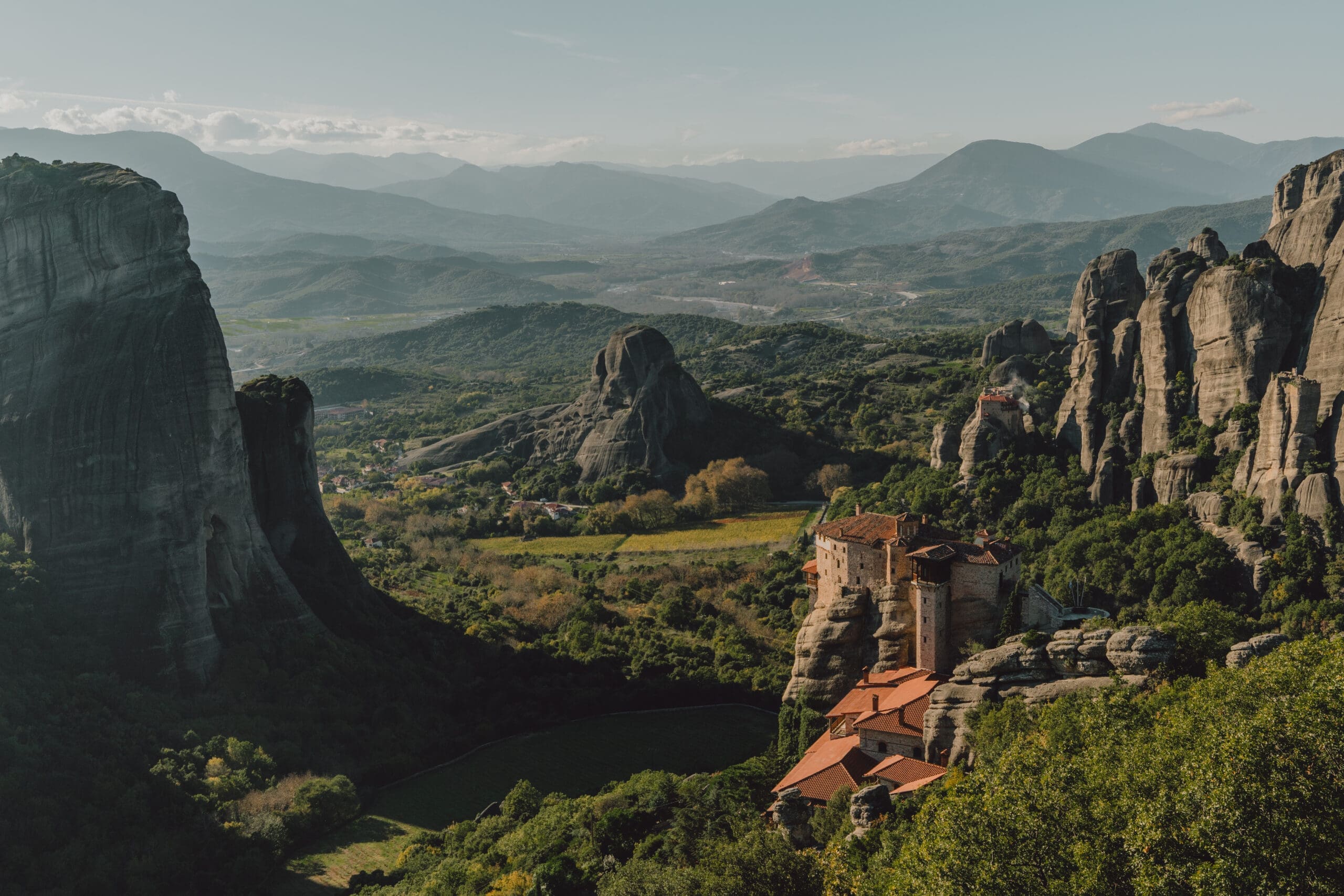 Hiking In Meteora: A 2-Day Itinerary Staying In Kalambaka